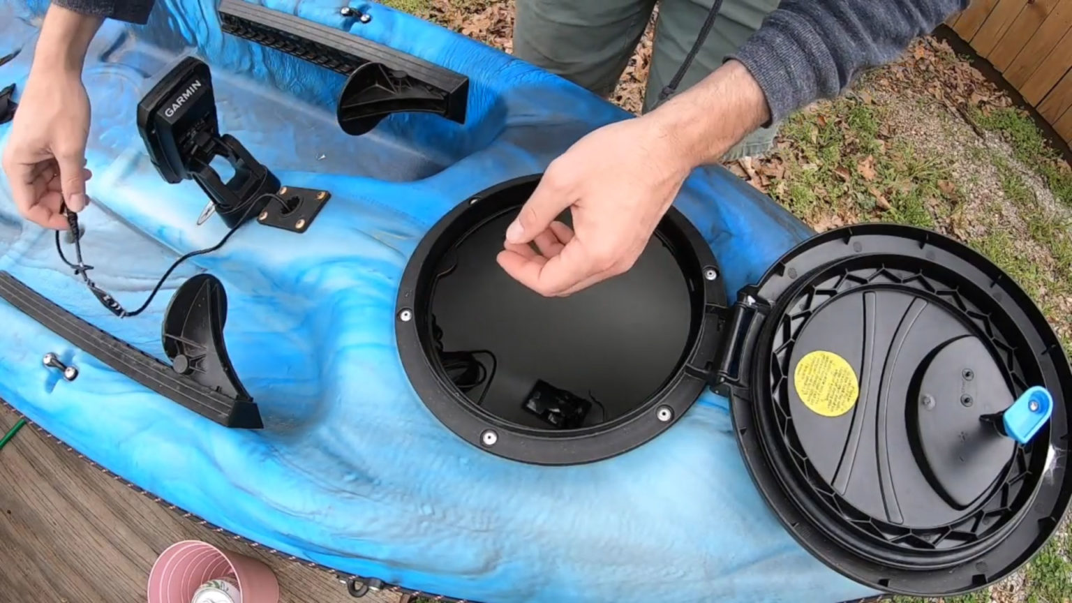 How to Install Fish Finder on Kayak – A complete Guide - FishFinder HQ